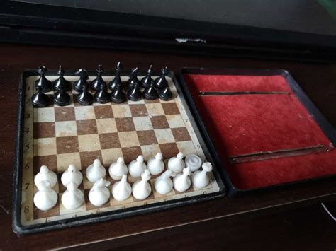 Шахматы дорожные магнитные времён СССР 200 грн Настільні ігри Карлівка на Olx