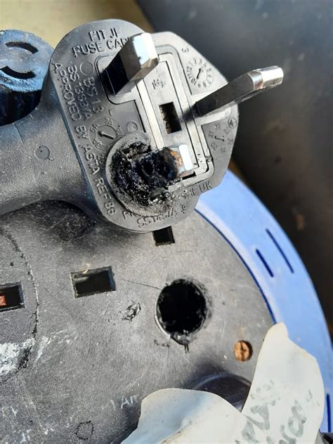 Aj Allsopp On Linkedin The Perfect Example Of Why We Say Not To Use Extension Leads With Remote