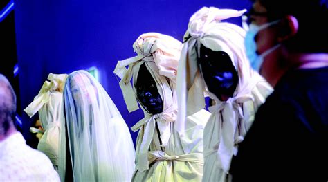 Eksploitasi Pocong Dalam Horor Indonesia