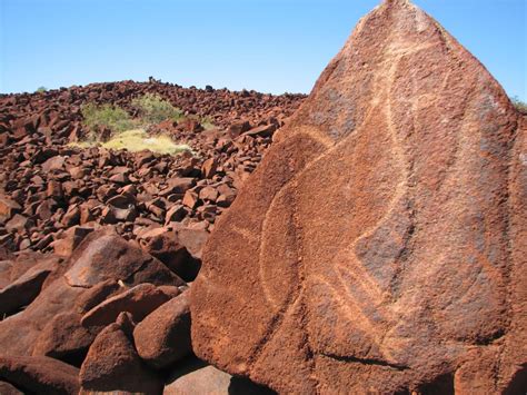 50 000 Year Old Rock Art Joins World Heritage List Bw Tribal