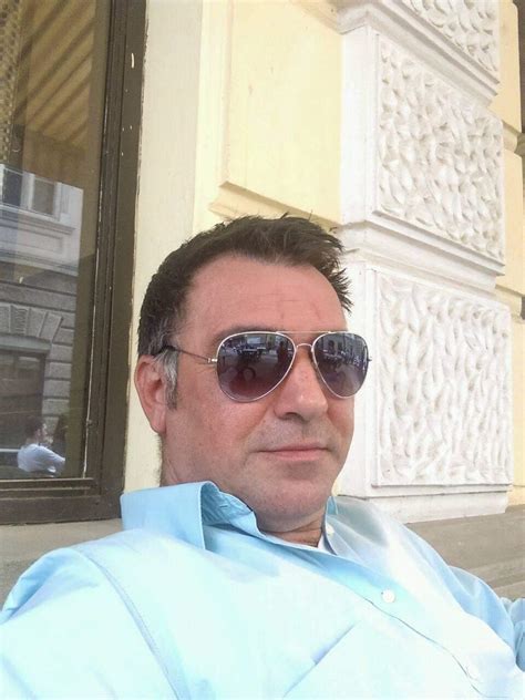 Милош Вучевић Доста је лажи Све је инструисано Facebook