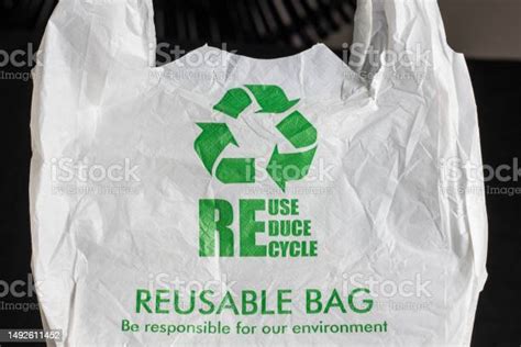 재사용 및 재활용 재사용 가능한 가방 제품 개념 폐기물 제로 환경 보호 재생 가능한 제품으로 지속 가능한 라이프스타일 0명에 대한 스톡 사진 및 기타 이미지 Istock