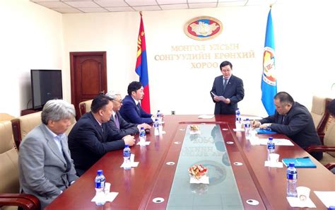 МУНН аас өрсөлдөх 11 нэр дэвшигч ХЭН БЭ