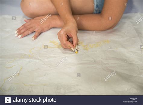 Tracing Paper Hi Res Stock Photography And Images Alamy
