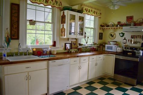 1940s Kitchen Farmhouse