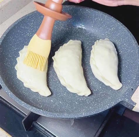 Chinese Chive Pockets Recipe