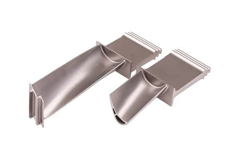 Single Crystal Casting In713lc Turbine Blades