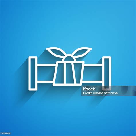 흰색 라인 산업 금속 파이프 아이콘은 파란색 배경에 격리 다양한 모양의 파이프 라인 부분을 배관합니다 긴 그림자 벡터 가솔린에 대한 스톡 벡터 아트 및 기타 이미지 Istock