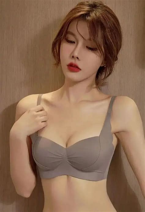 Ab V