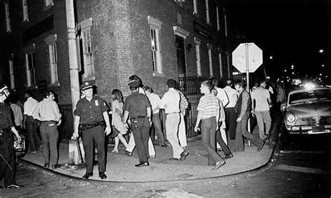 Old Photos Of Stonewall Riots June 28 1969 And Following Days