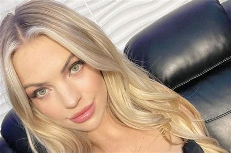 Ex Nfl Cheerleader On Onlyfans Claims She Was Sacked Because Of Leaked