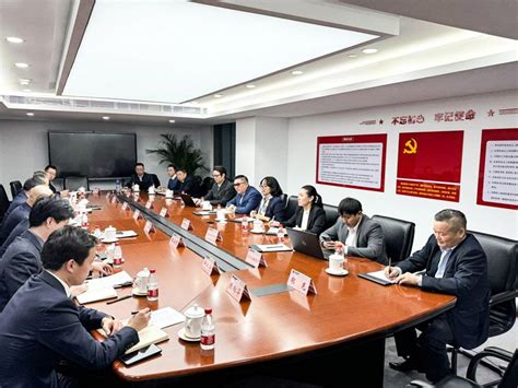 Гашуунсухайт Ганцмод хил дамнасан төмөр замын барилга угсралтыг дөрөвдүгээр сард эхлүүлнэ