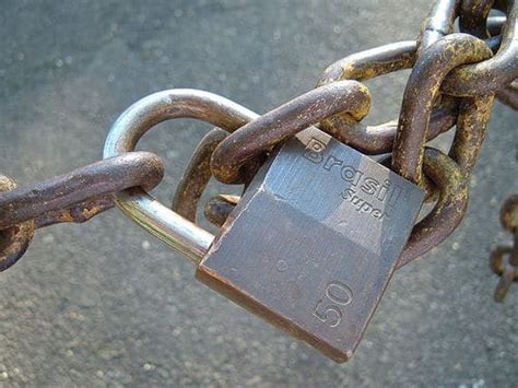 6 Ways To Increase The Security Of Shipping Container Storage