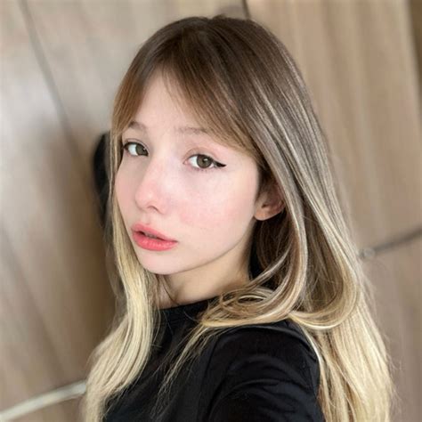 Onlyfans Ava Waifu Model Profile Photos And Links Erotic Beauties