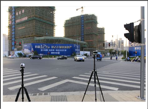 Figure 1 From Vehicle Detection And Tracking In Complex Traffic Circumstances With Roadside