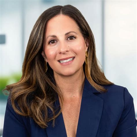 Elena Gartz The Holland Group Vp Of Operations