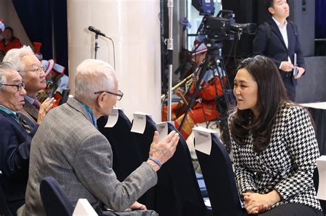 Ч Номин Соёлын бүтээлч үйлдвэрлэлийг дэмжих тухай хуулийн төслийг