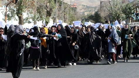 Afghanistan 53 Morts Dont Au Moins 46 Filles Et Jeunes Femmes Dans