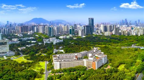 深圳大学