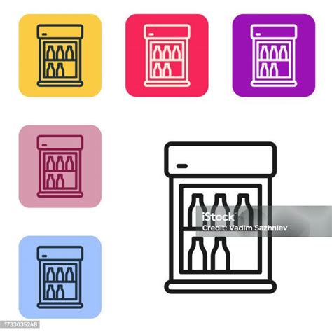 검은색 선 흰색 배경에 격리된 음료 아이콘을 저장하는 상업용 냉장고 상점이나 슈퍼마켓의 부패하기 쉬운 제품 색상 사각형 버튼으로 아이콘을 설정합니다 벡터 0명에 대한 스톡