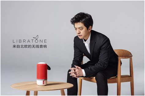 李健很少做代言人，出道这么些年接的品牌代… 高清图片，堆糖，美图壁纸兴趣社区