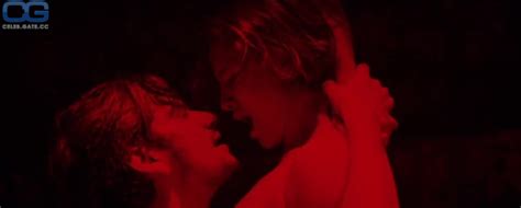 Peri Baumeister Nude Pictures Photos Playbabe Naked Topless Fappening