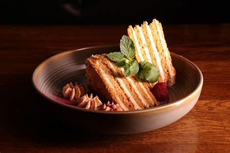 Десерты в меню ресторана Раковский бровар стоимость и объем