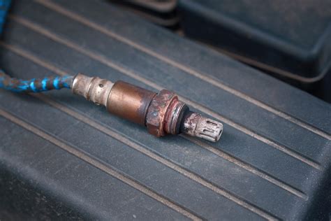 Upstream Vs Downstream O2 Sensor Whats The Difference In The Garage With CarParts Com