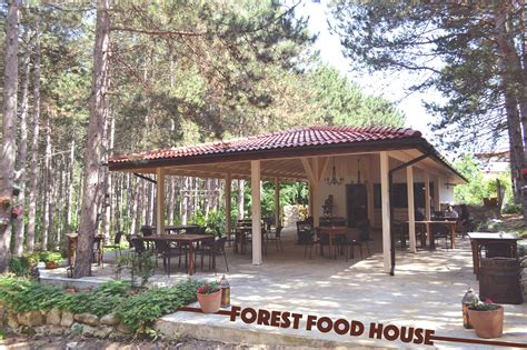 Панорамен ресторант Изгледа Варна Знаете ли че… 🤔 Шопската салата е създадена във