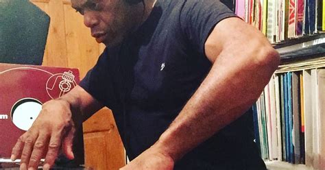 Rickki Connell Mixcloud