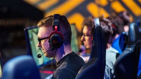 Valve Blocks Games With Ai Generated Assets On Steam Report Tech