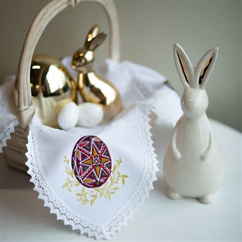 Пасхальна серветка з вишитими писанками та мереживом біла купити в Україні та Києві Інтернет