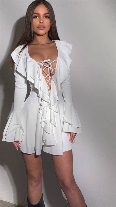 Твоя подруга одягається ТУТ🤫😏 Новинка ♥️Зручний костюм з спідницею в