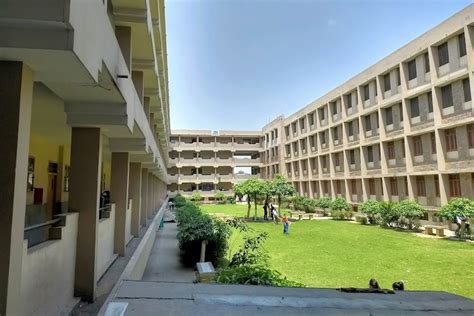 Ct Institute Of Management And Information Technology Jalandhar Campus
