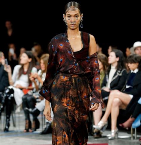 Pfw Givenchy Aw15 Wonderland Magazine