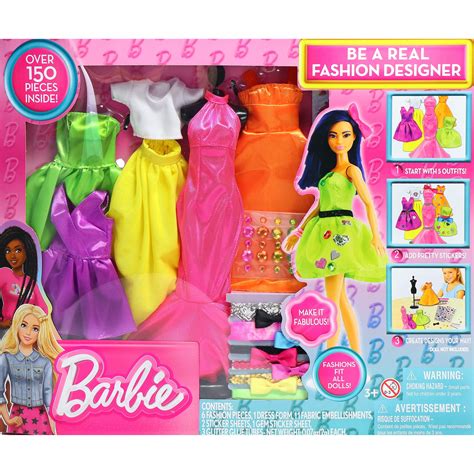 Barbie Fashion Designer Dress Set With 5 Dresses And Dress Form