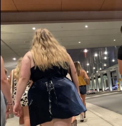 Big Booty Pawg In Dress Creamed Dm For Full Vid Tumbex