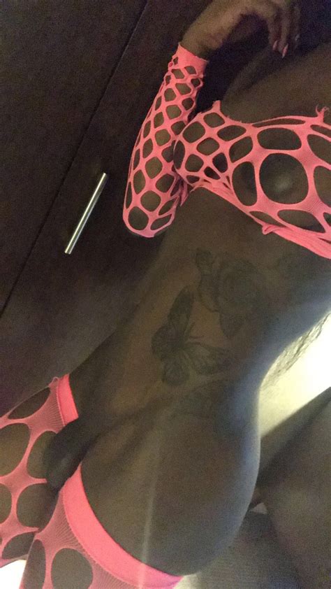 Shannon Pipes Photo Ashemaletube Com