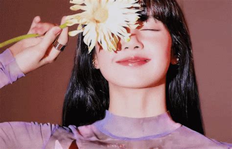 Lisa Blackpink  Lisa Blackpink Discover And Share S