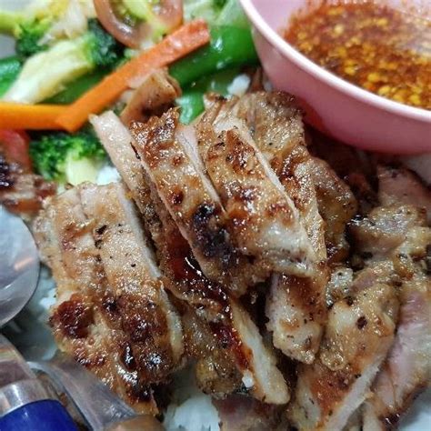 ร้าน หมูทอดเฮียตี้ Six Two Twelve รีวิวร้านอาหาร