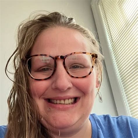 Rebecca Lynn Rebecca Lynn8535 • Threads Say More