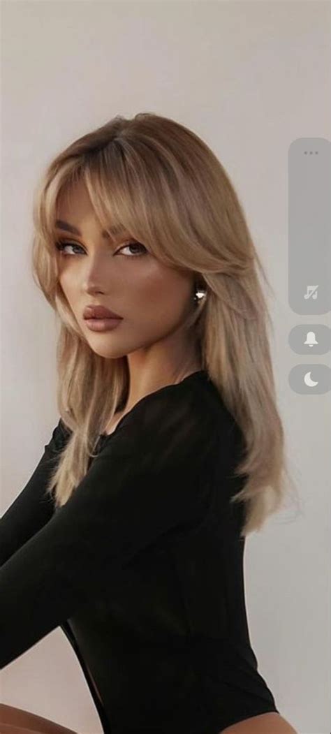 Pin By Lenagryshchuk On Быстрое сохранение Blonde Hair With Bangs Medium Hair Styles