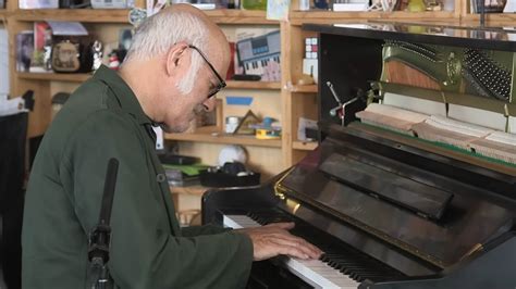Ludovico Einaudi El Pianista Italiano Que Volvió Popular A La Música Clásica Llega A La
