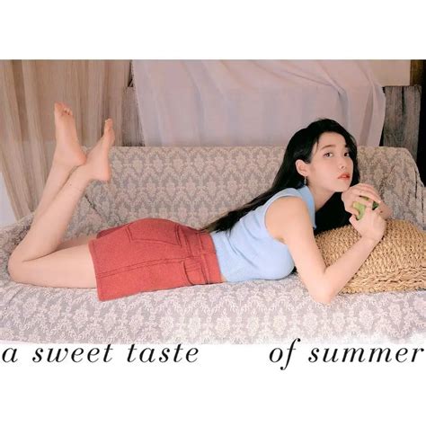 거대한 글래머 아이유 연예인 와이고수