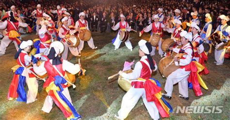 뜨거운 열기의 2018 여수 동동 북축제