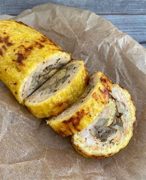 Галета пиріг з абрикосами 🍑 Інградієнти 10 листів тіста філо 100 г розтопленого масла 500 г