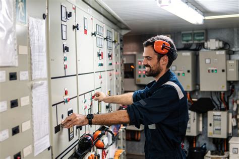 Operational Engine Courses QMS Maritime Training Center