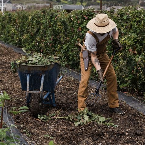 Folding Spading Fork Pitch Fork Barebones