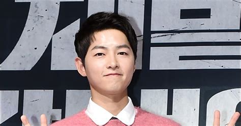 송중기 새 ♥ 찾았다 따뜻한 시선으로 봐주길 영국인과 열애설 쿨한 인정 [공식] 전문