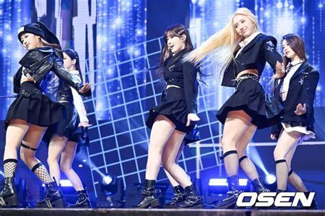 [사진]케플러 섹시한 컴백 무대